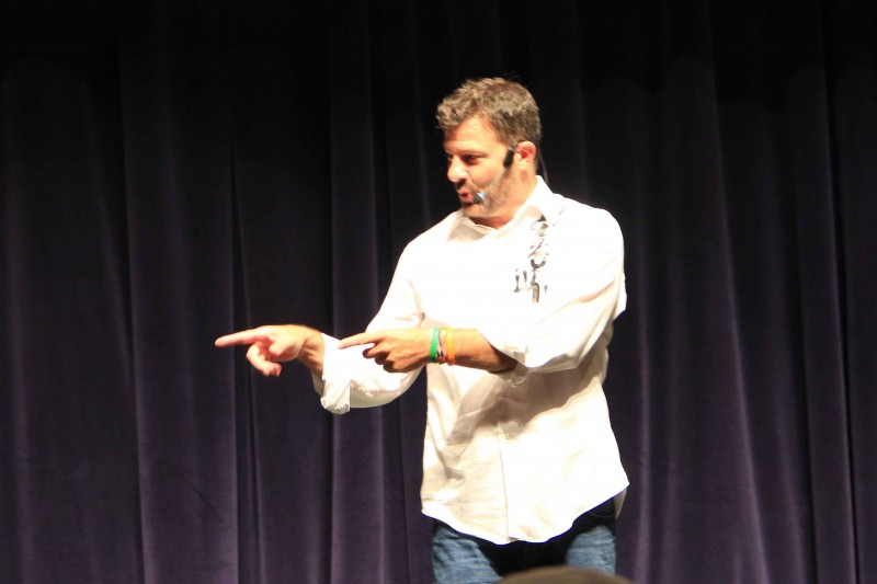 Keynote speaker Bill Cordes tells students: YOGOWYPI